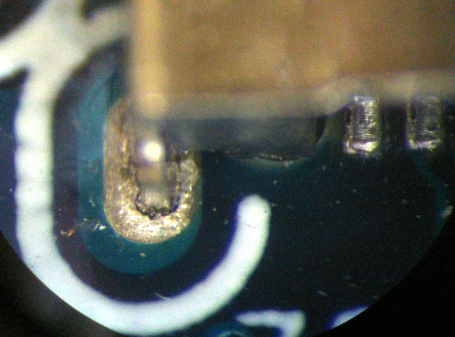 Fix unchargeable Thinkpad L390 by cold solder joints of USB-C-Sockets ...